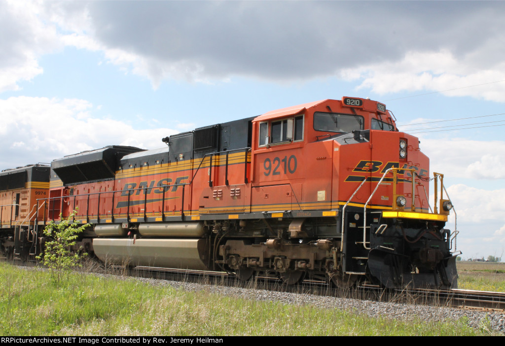 BNSF 9210 (3)